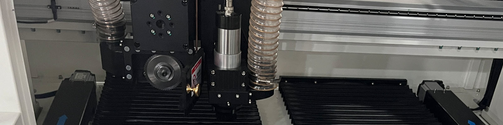 PLC Control Automatic Solder Paste Dispenser Machine Epoxy Glue Dispenser