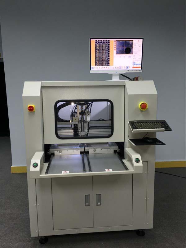 Automatic PCB Cutting Machine Less Than 800u Strain PCB Router Machine