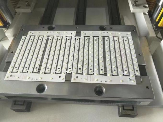 PLC Control Automatic PCB Punch Die Tooling PCB Punching Machine